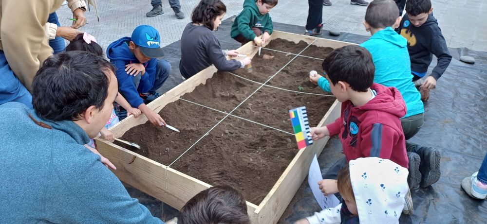 Taller Pequeños Arqueólogos